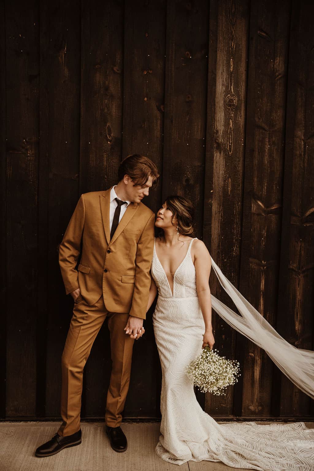Black Barn - A Wedding Venue on Pipestone Creek